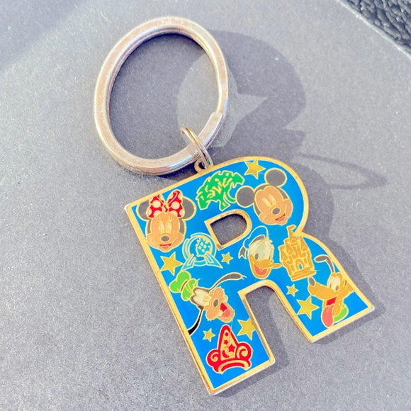 Disney | Other | Disney Mickey Mouse And Friends Keychain Letter R ...